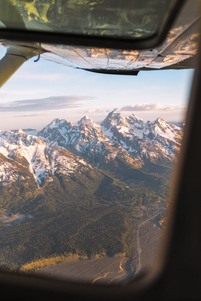 Unforgettable Scenic Flight Over Grand Teton & Yellowstone National ...