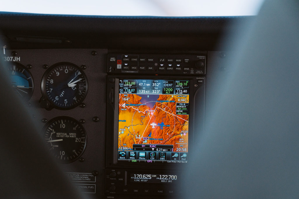 Unforgettable Scenic Flight Over Grand Teton & Yellowstone National ...