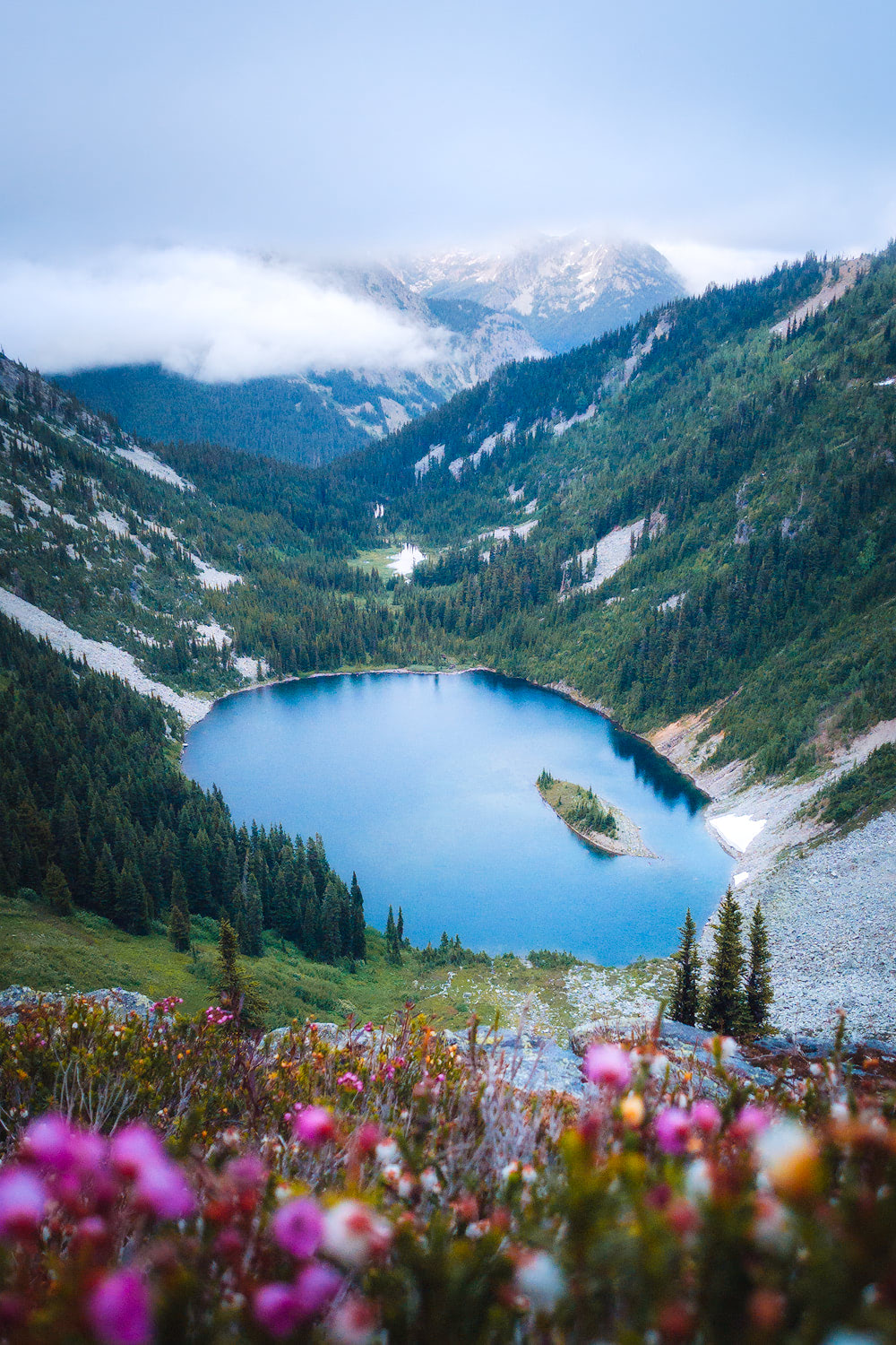 Beginner Hikes in Washington: 18 Incredible Spots - Renee Roaming