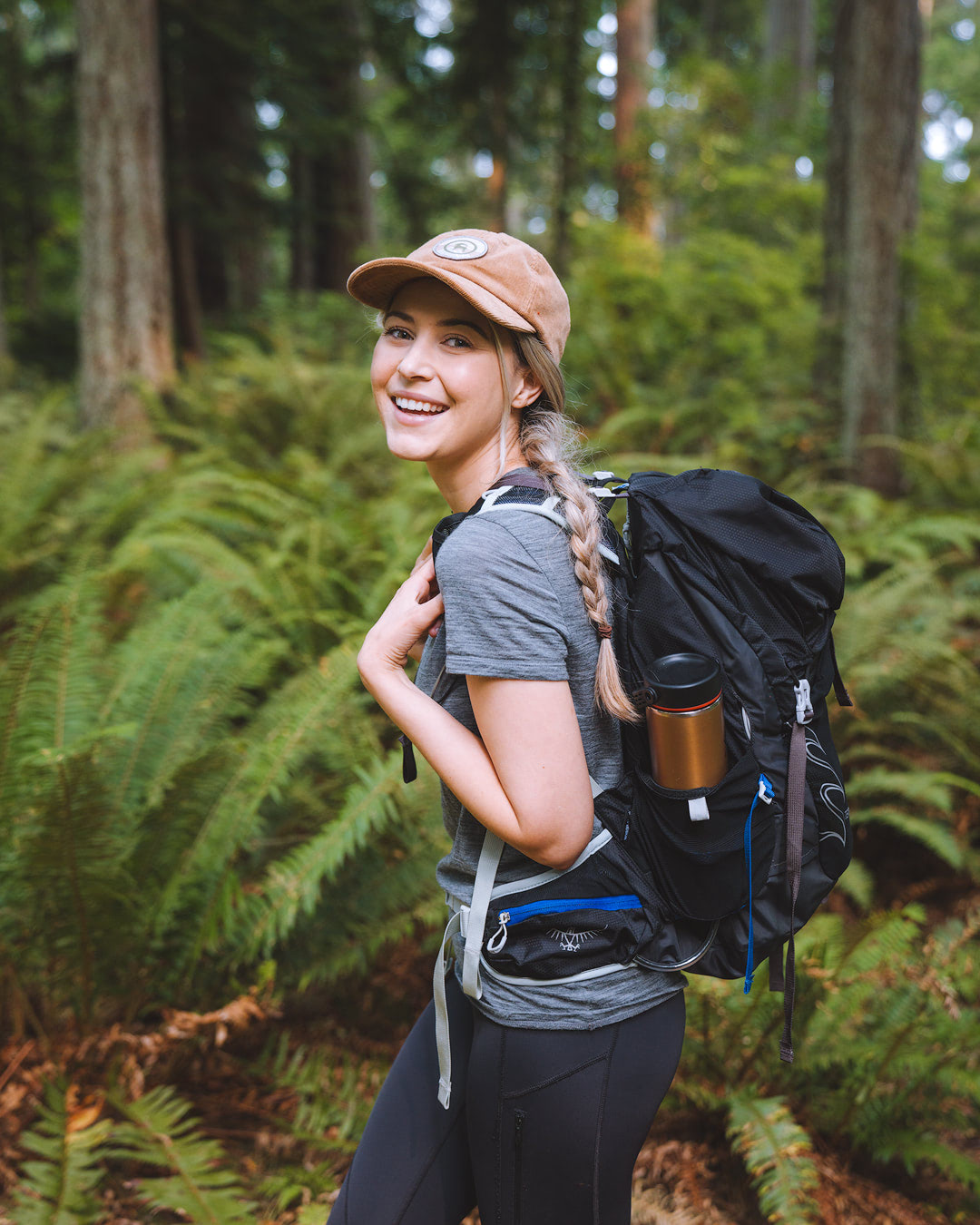 What-to-wear-hiking-as-a-woman-best-hiking-backpack-for-women.jpg (1080 ...