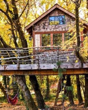 20 Magical Oregon Treehouses You Can Rent - Renee Roaming