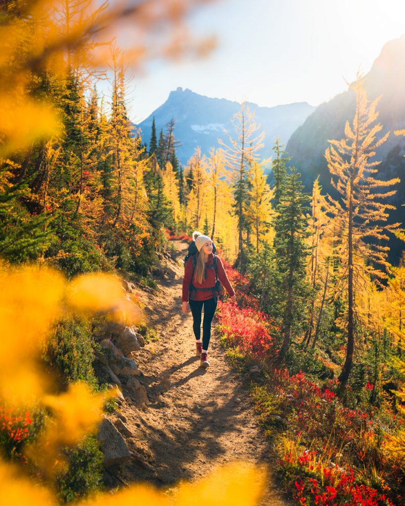 Hiking Trail Etiquette Rules You Should Know and Follow