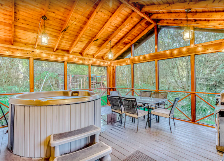 30 Dreamy Oregon Cabins You Can Rent - Renee Roaming
