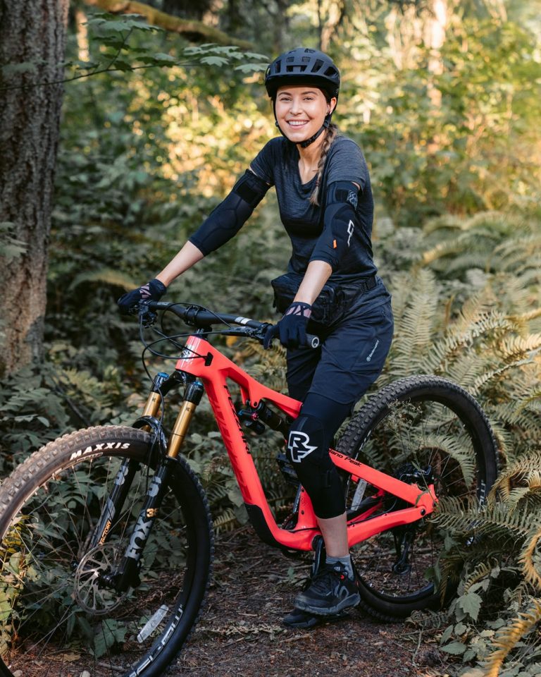 The 5 Best Beginner Mountain Biking Tips - Renee Roaming