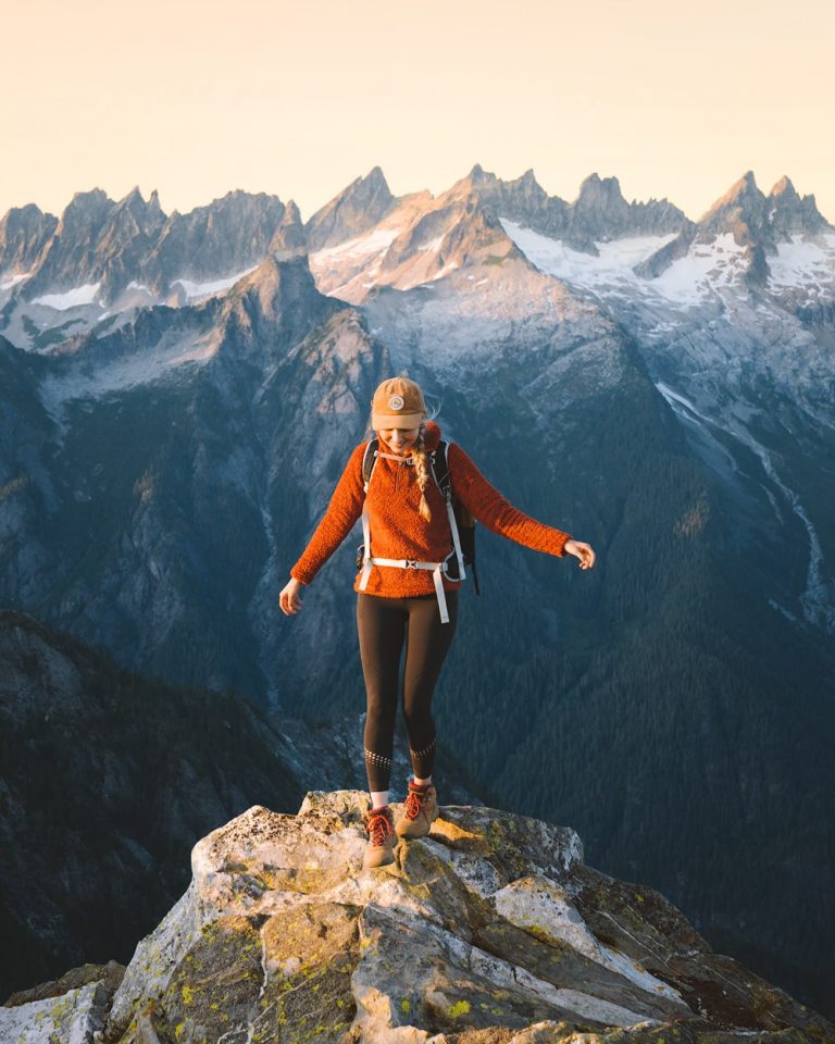 What To Pack For Hiking: Ultimate Day Hiking Essentials List